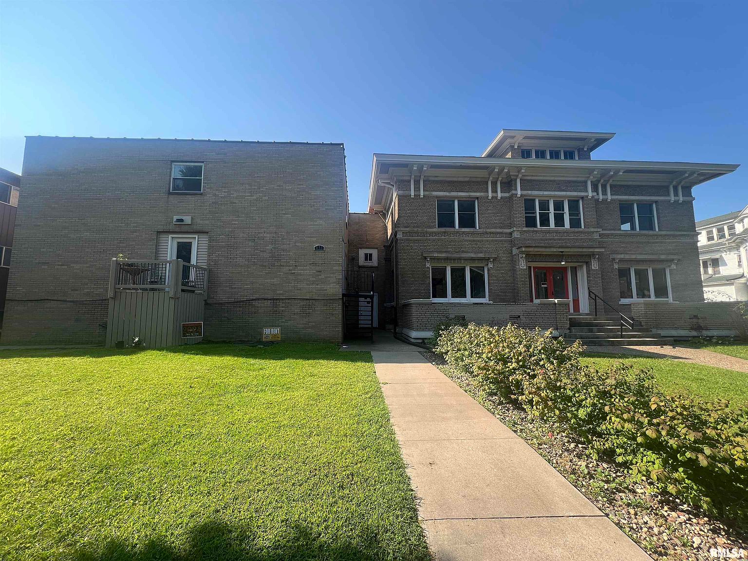 431 5th Ave S #17, Clinton, IA 52732 | MLS #QC4255612 | Zillow