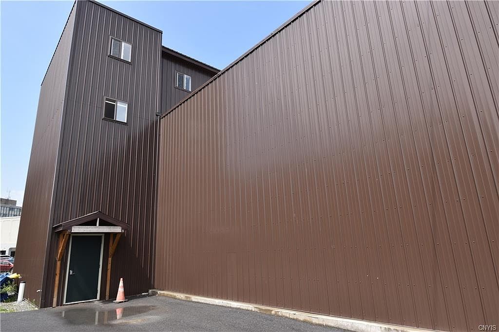 170 Court St #3, Watertown, NY 13601 | Zillow