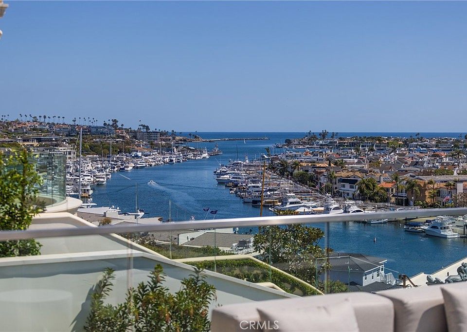 1119 Dolphin Ter, Corona Del Mar, CA 92625 | MLS #OC24038895 | Zillow