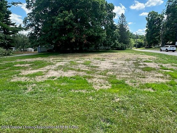 6925 Delta River Dr, Lansing, MI 48906 | MLS #281884 | Zillow