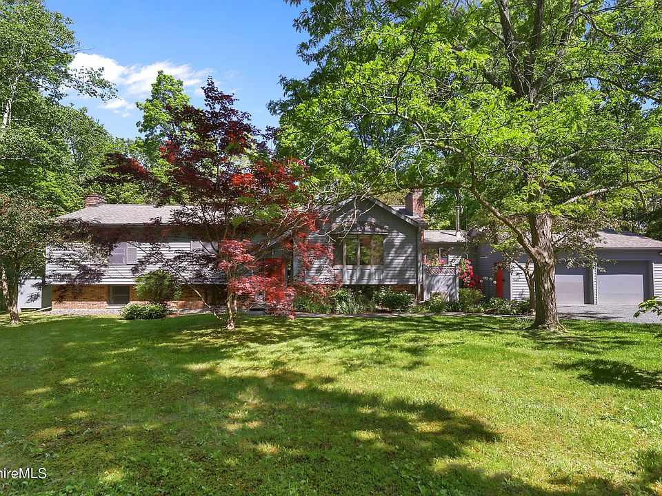 11 Hickory Hill Rd, South Egremont, MA 01258 | Zillow