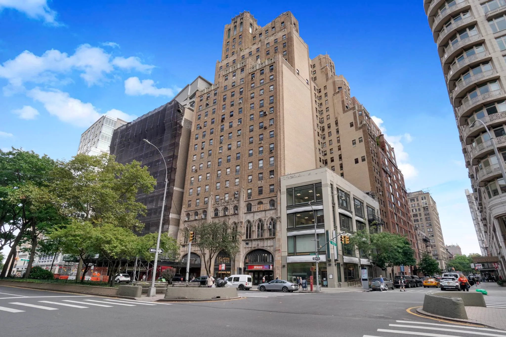 2166 Broadway #11F in Upper West Side, Manhattan | StreetEasy
