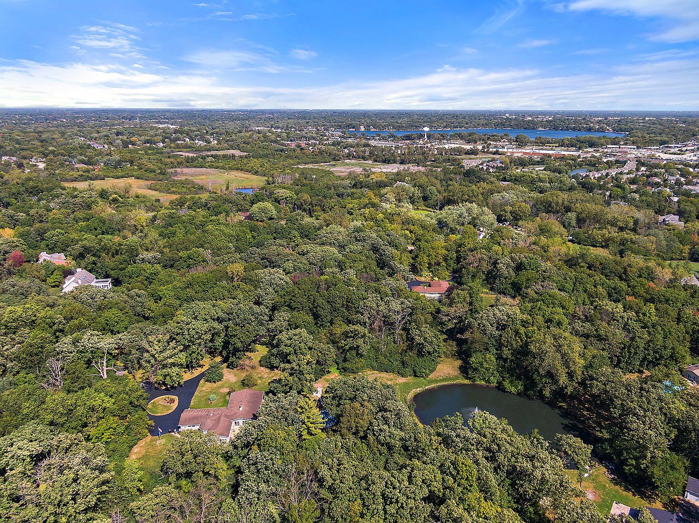 160-170 N Rainbow Rd, Barrington, IL 60010 | MLS #12063638 | Zillow