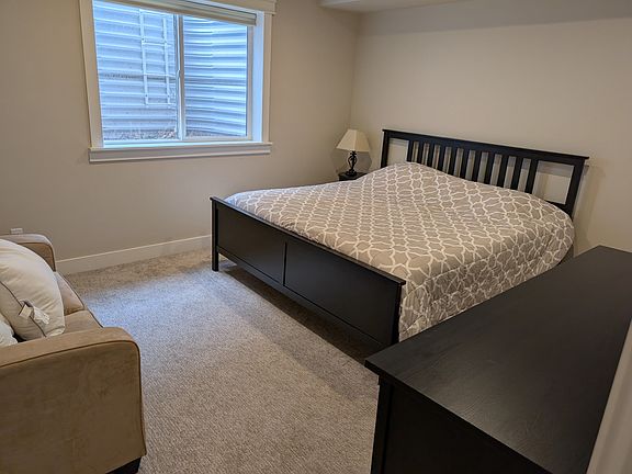 2566 E Yermo Ave, Salt Lake City, UT 84109 | Zillow