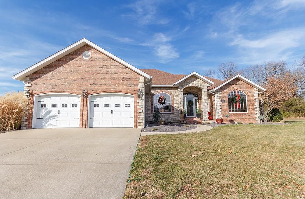 2429 Copperwood Dr, Lebanon, MO 65536 | MLS #23073460 | Zillow
