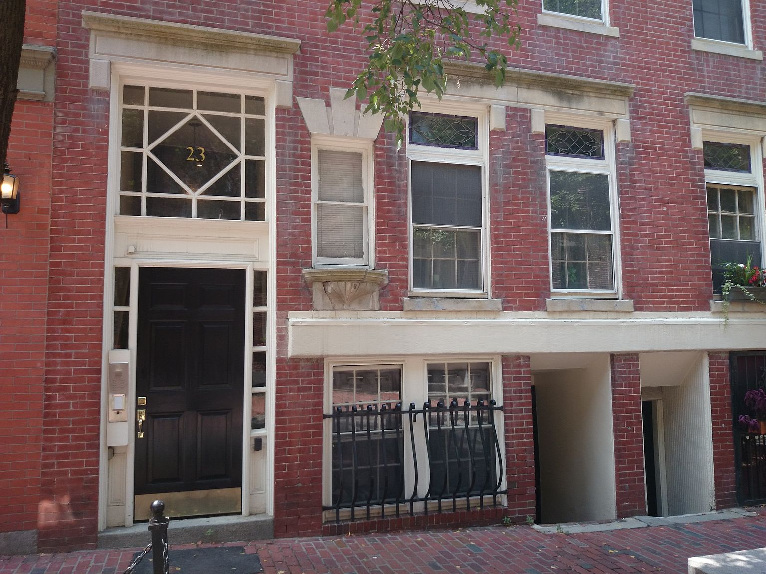 23 Temple St APT 6, Boston, MA 02114 | Zillow