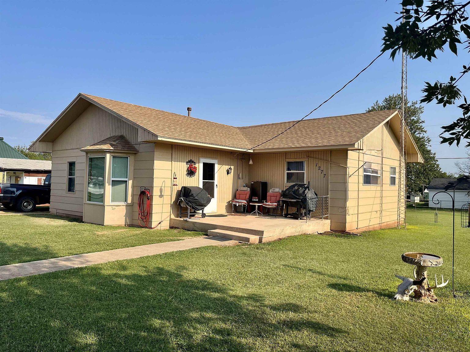 1277 Elm St, Nash, OK 73761 | MLS #20241167 | Zillow