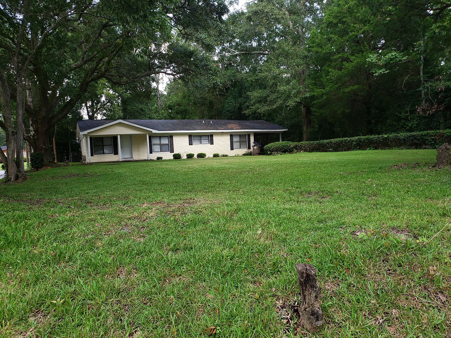 814 Stanton Rd, Mobile, AL 36617 | Zillow