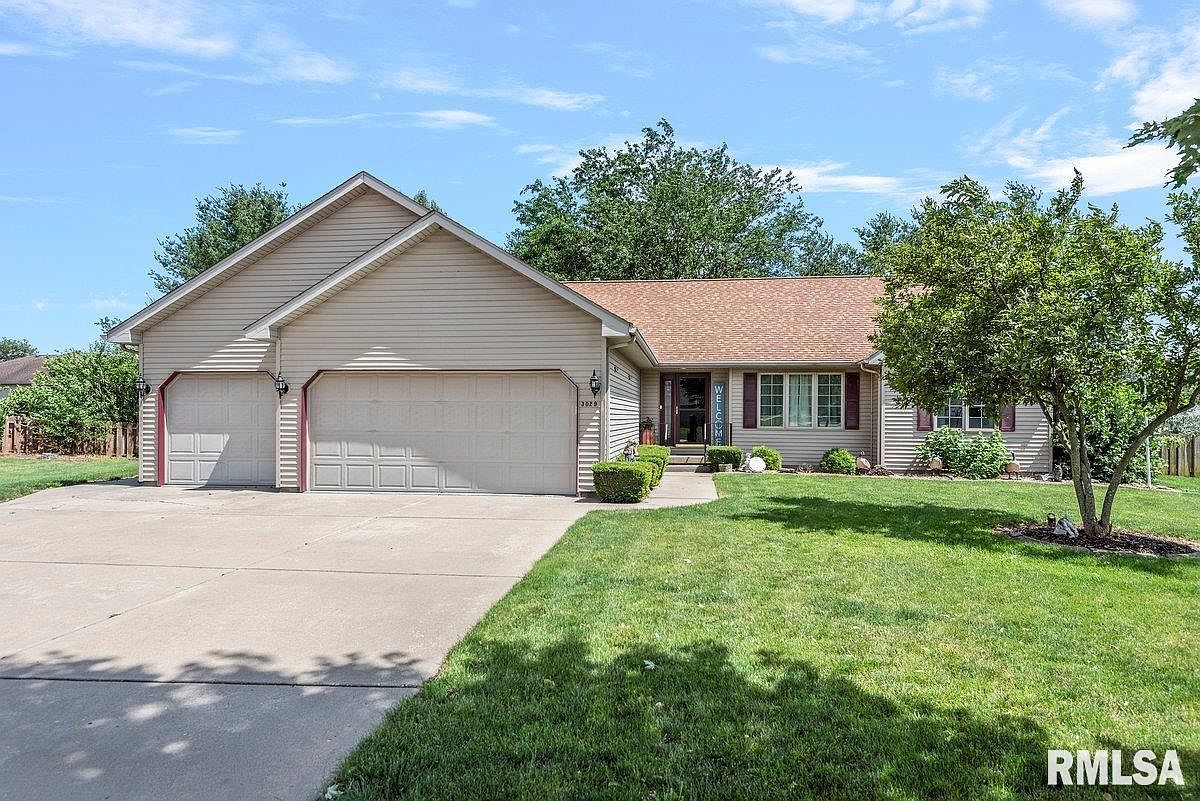 3029 Springwood Dr, Springfield, IL 62712 | Zillow