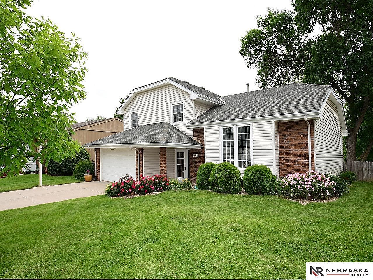 14622 Walnut Grove Dr, Omaha, NE 68137 | Zillow