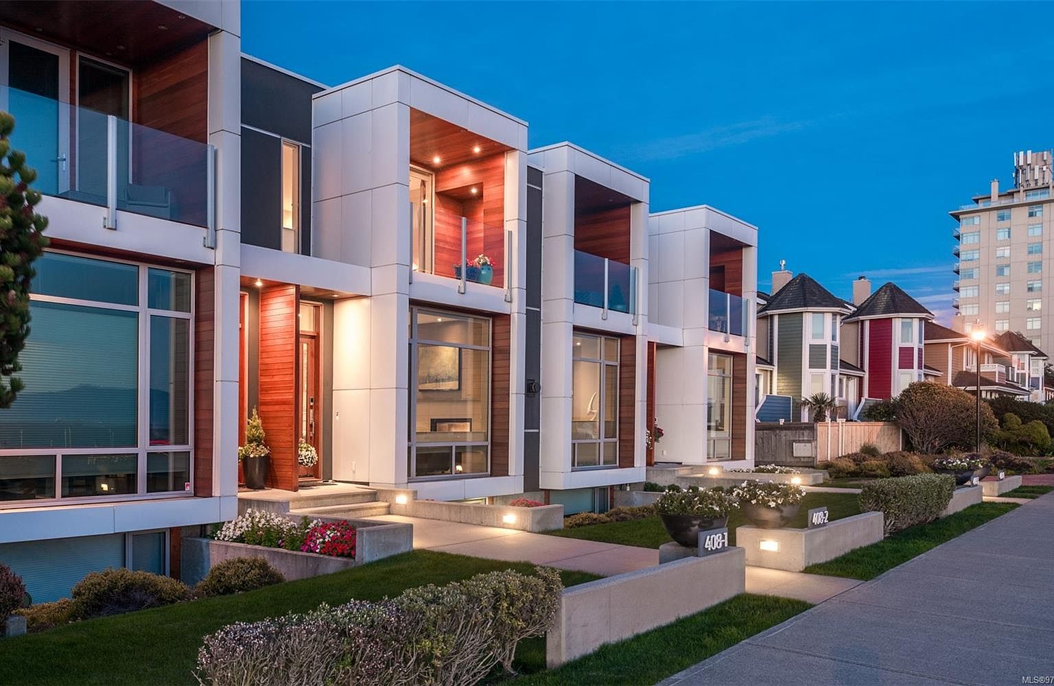 408 Dallas Rd #2, Victoria, BC V8V 1A9 | MLS #976554 | Zillow