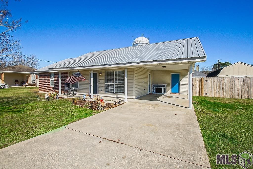 111 Billis St, Breaux Bridge, LA 70517 | Zillow