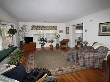 808 Cloudland Dr, Johnson City, TN 37601 | Zillow