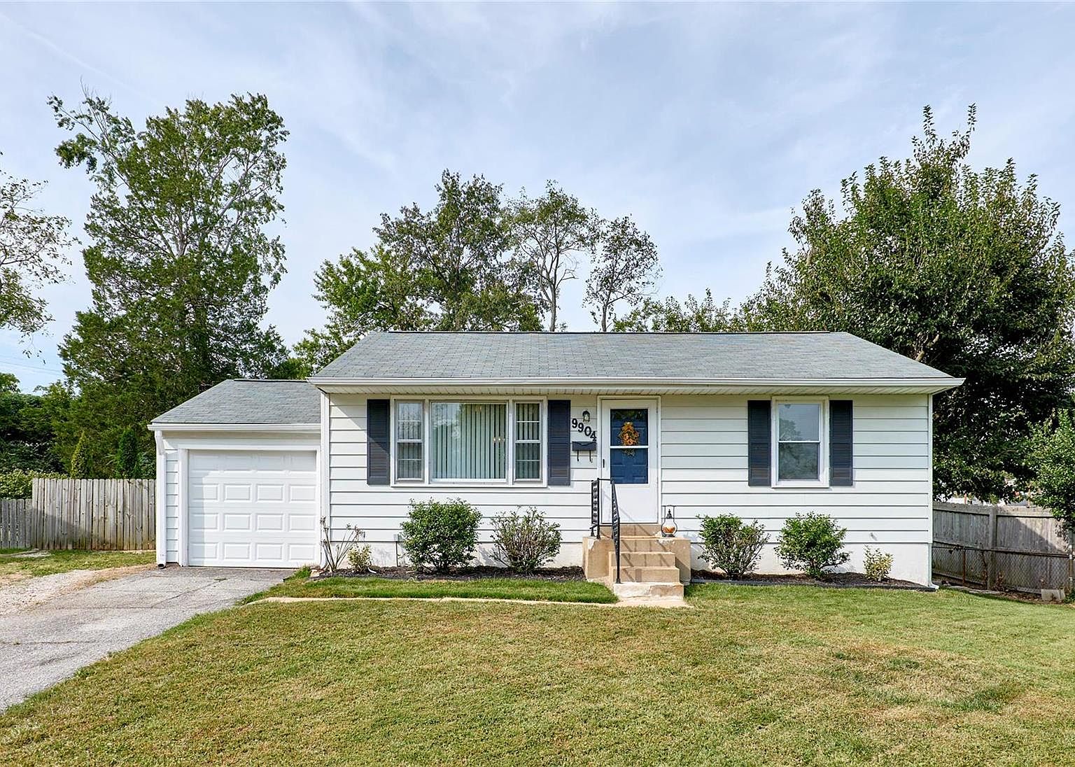 9904 Juniper Ct, Saint Louis, MO 63123 | Zillow