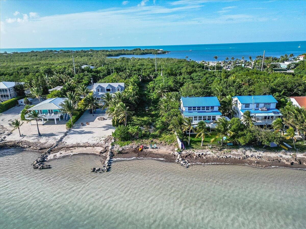 58622 Overseas Hwy, Grassy Key, FL 33050 | MLS #611825 | Zillow