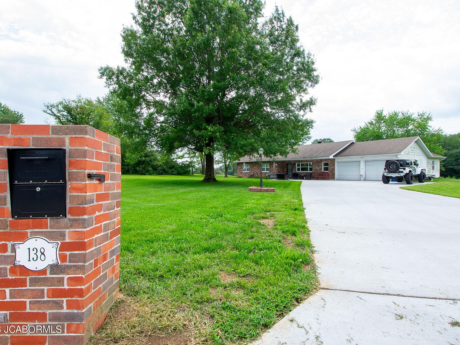 138 Kenview Ln, Holts Summit, MO 65043 | MLS #10066008 | Zillow