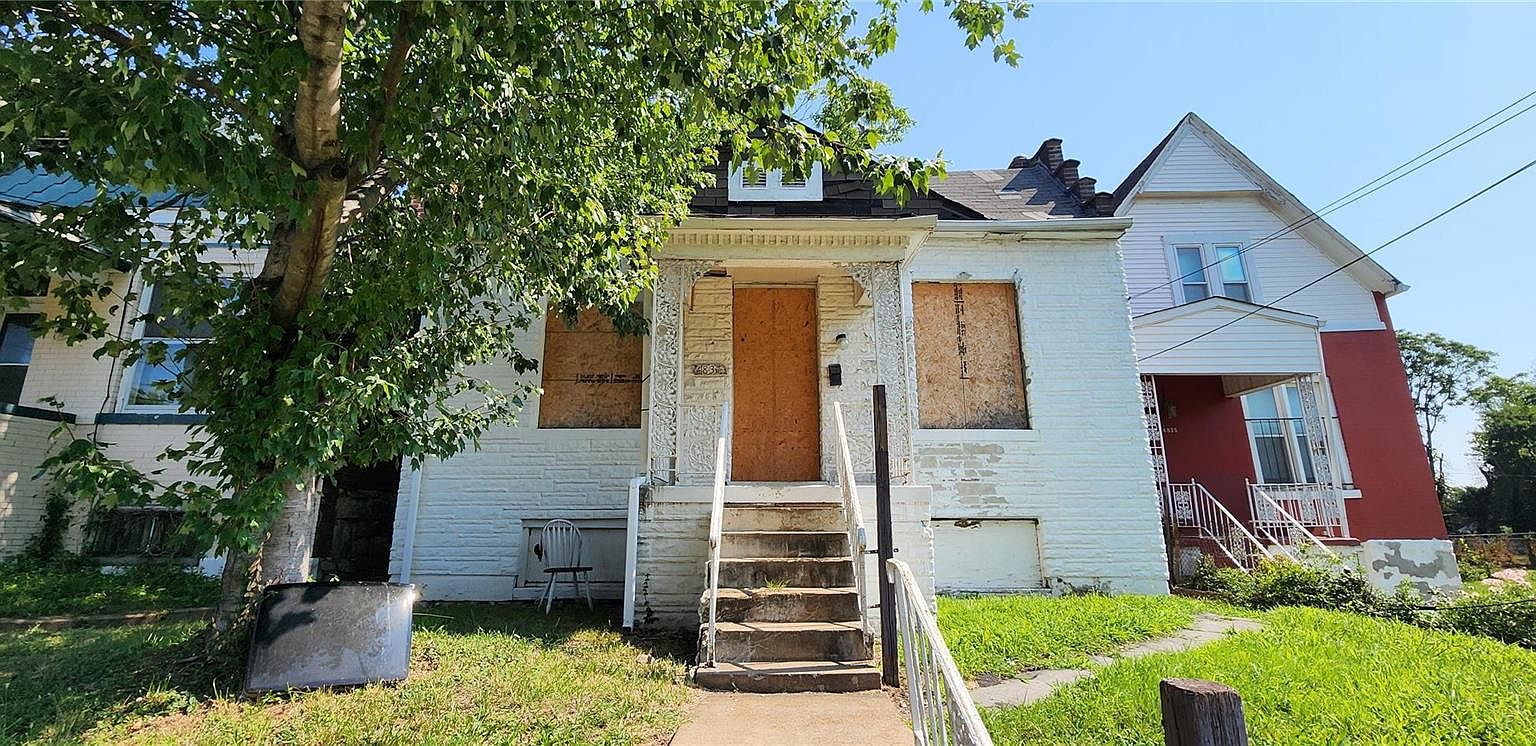 4837 Leduc St, Saint Louis, MO 63113 | Zillow