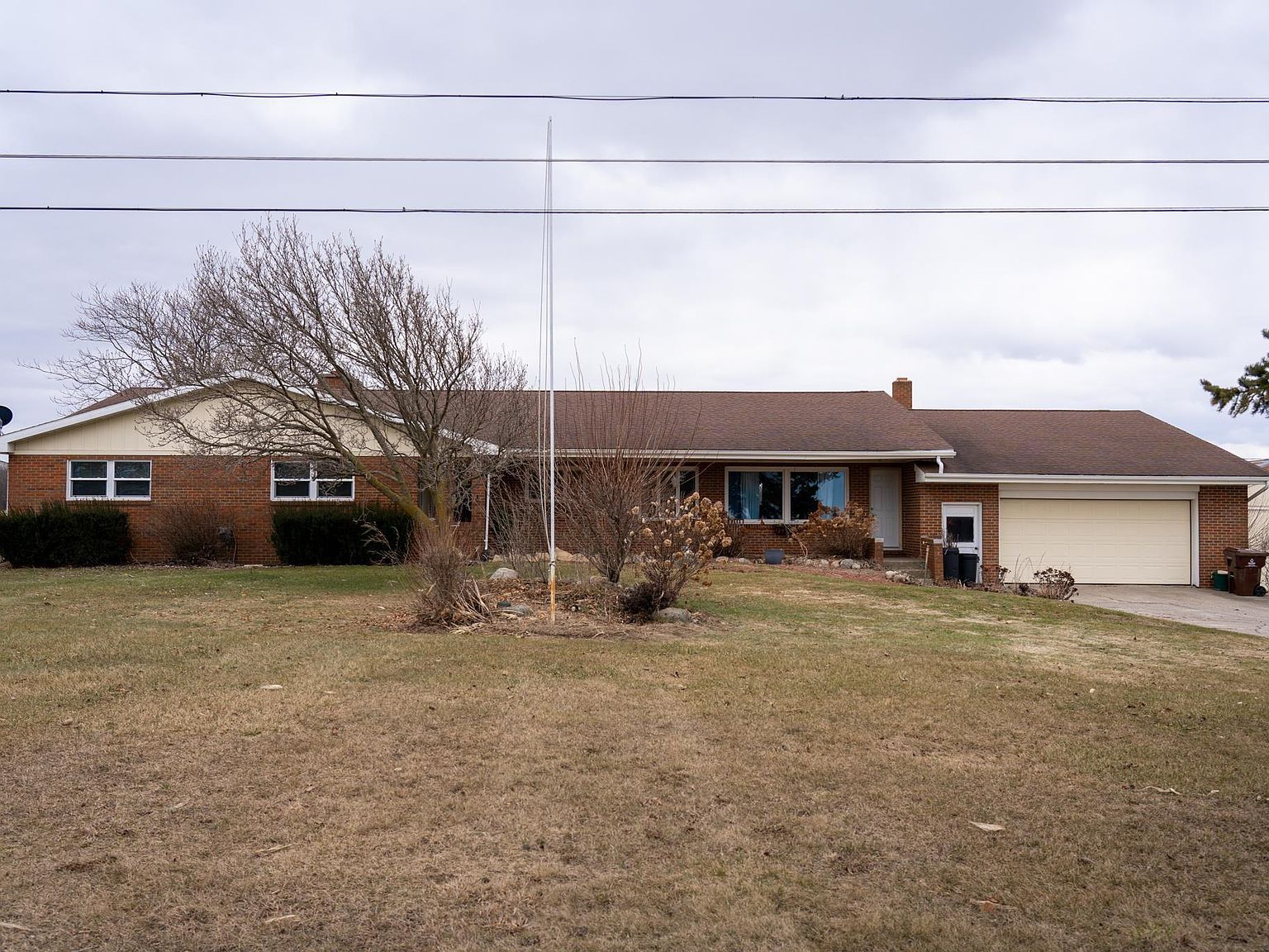 6426 E Blanchard Rd, Shepherd, MI 48883 | Zillow