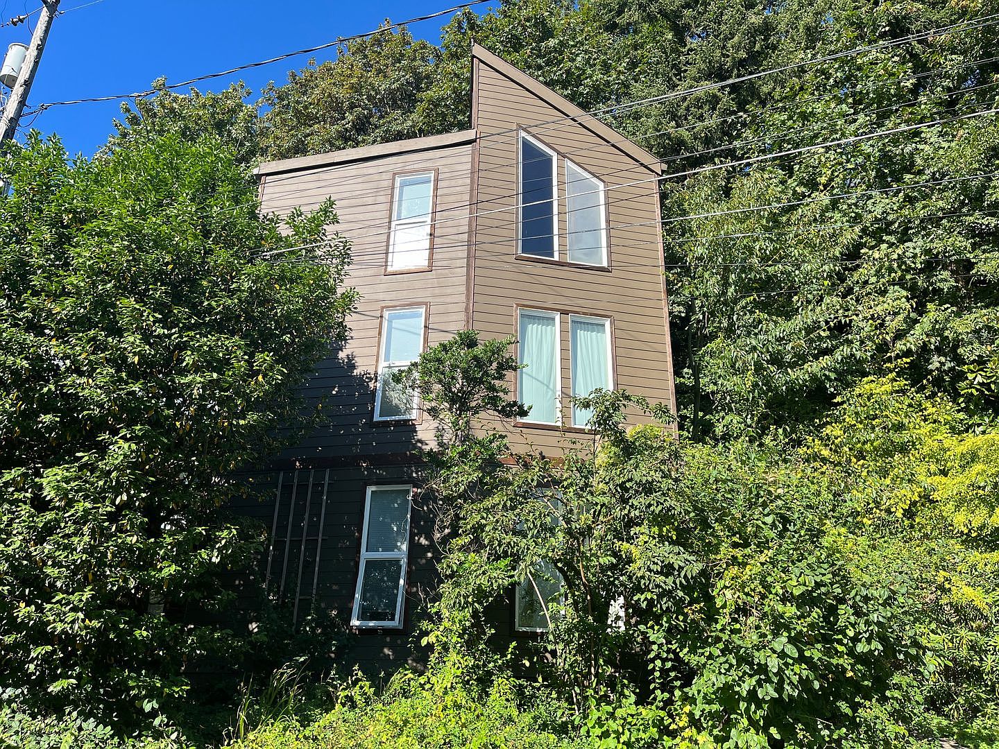 6007 SW View Point Ter APT A, Portland, OR 97239 | Zillow