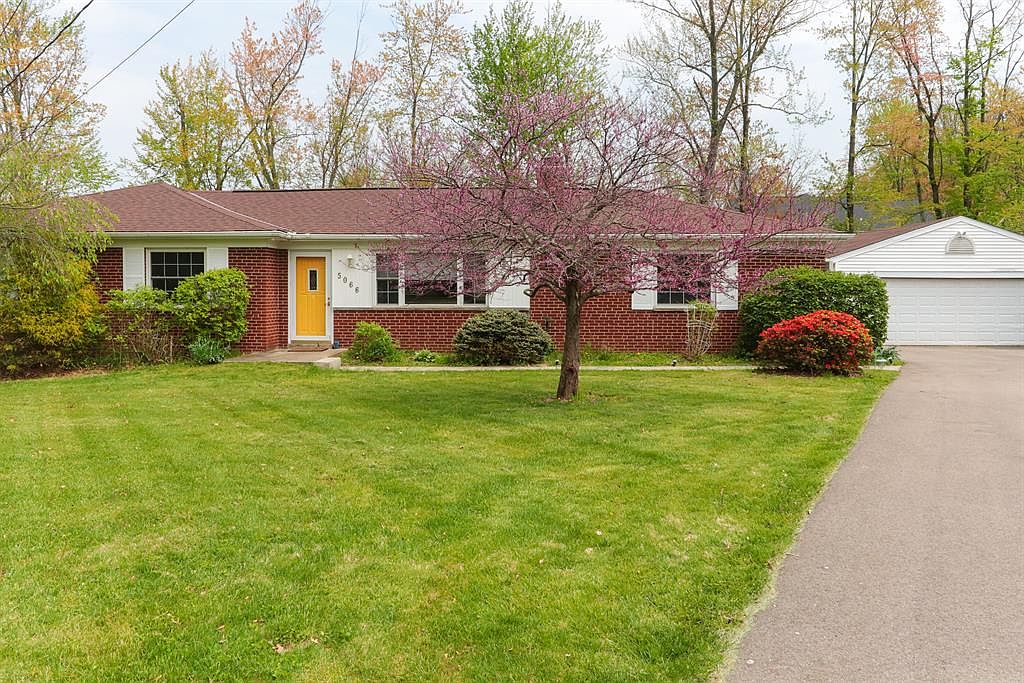 5066 Twinbrook Ct, Blue Ash, OH 45242 | Zillow