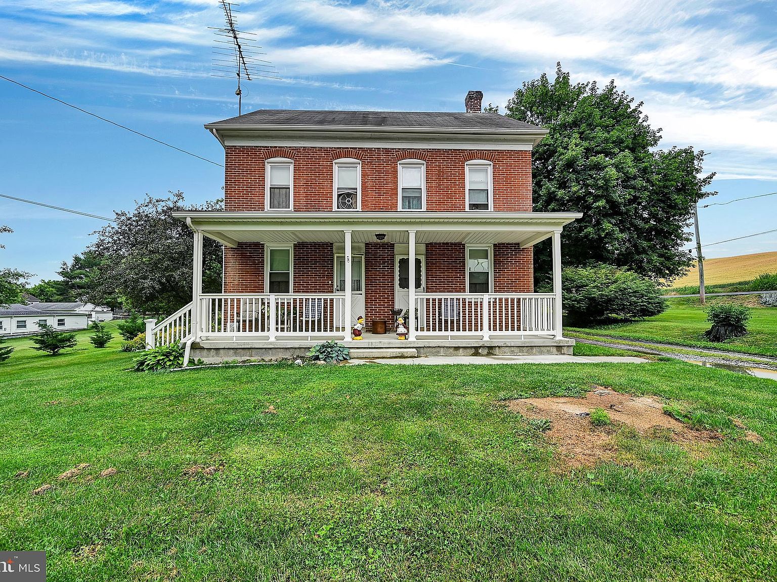 708 Iron Ridge Rd, Spring Grove, PA 17362 | Zillow
