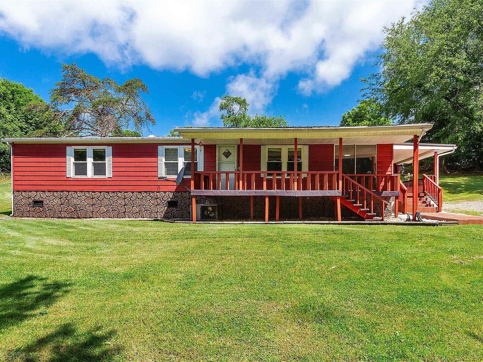 6219 Parrott Mountain Rd, Parrott, VA 24132 | Zillow