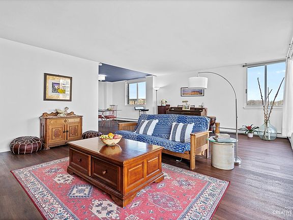 20 N Tower Rd APT 4G, Oak Brook, IL 60523 | MLS #11981704 | Zillow