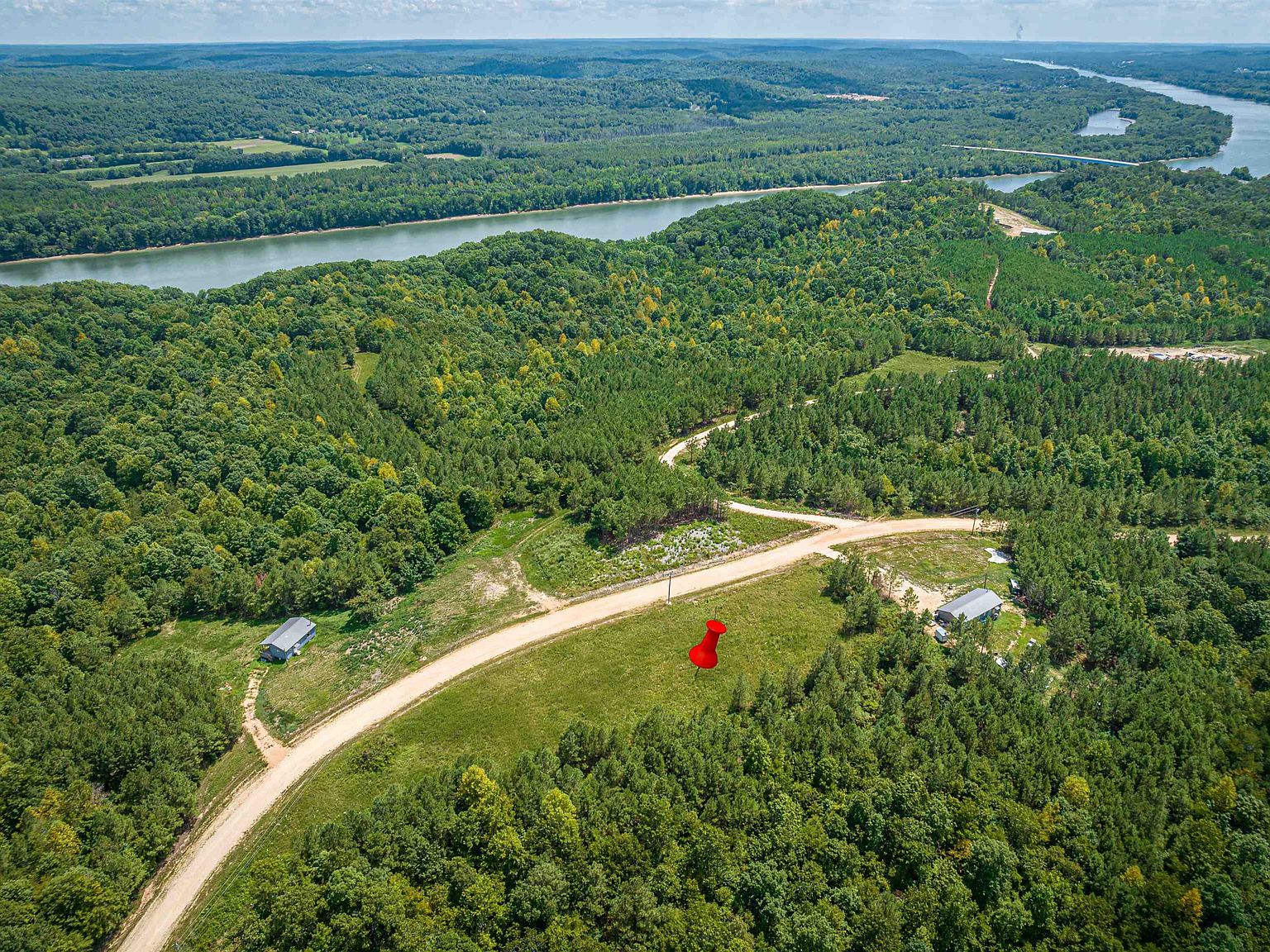 527 Pine Tree Dr, Parsons, TN 38363 | Zillow