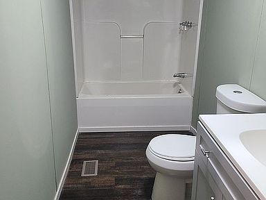 10 Tudor Ln, Loch Sheldrake, NY 12759 | Zillow