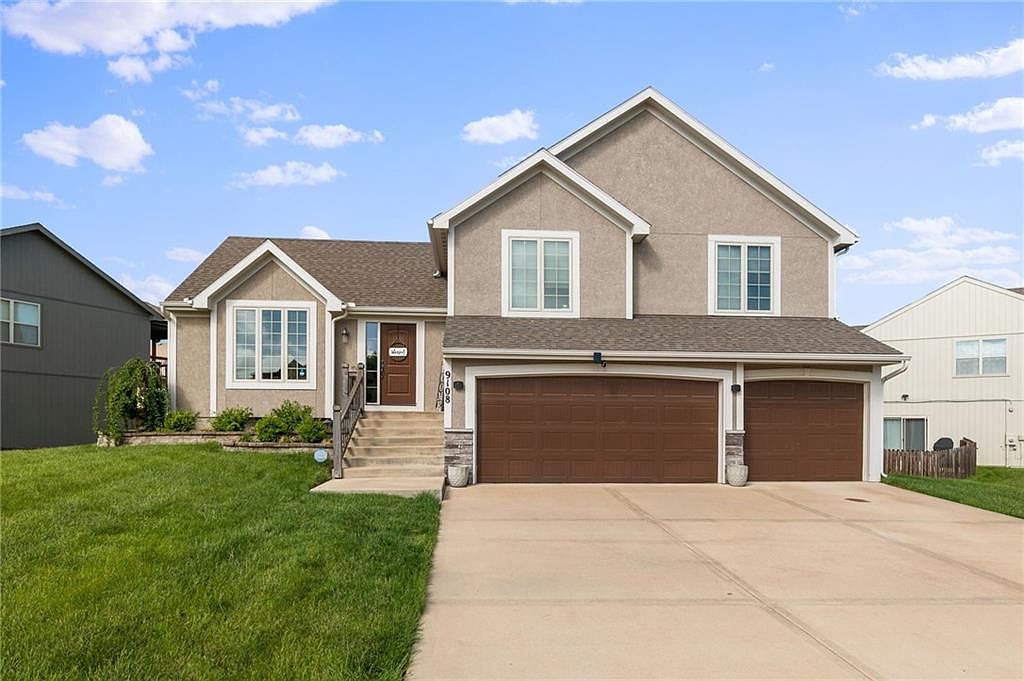 9108 N Norton Ave, Kansas City, MO 64156 | Zillow