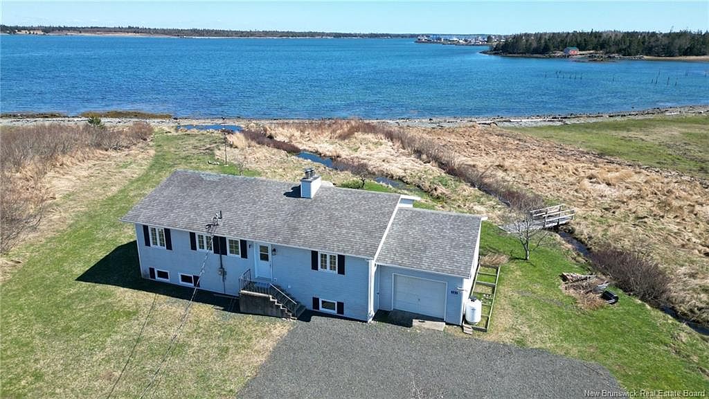 161 Ingalls Head Rd, Grand Manan, NB E5G 3G5 | MLS #NB100427 | Zillow