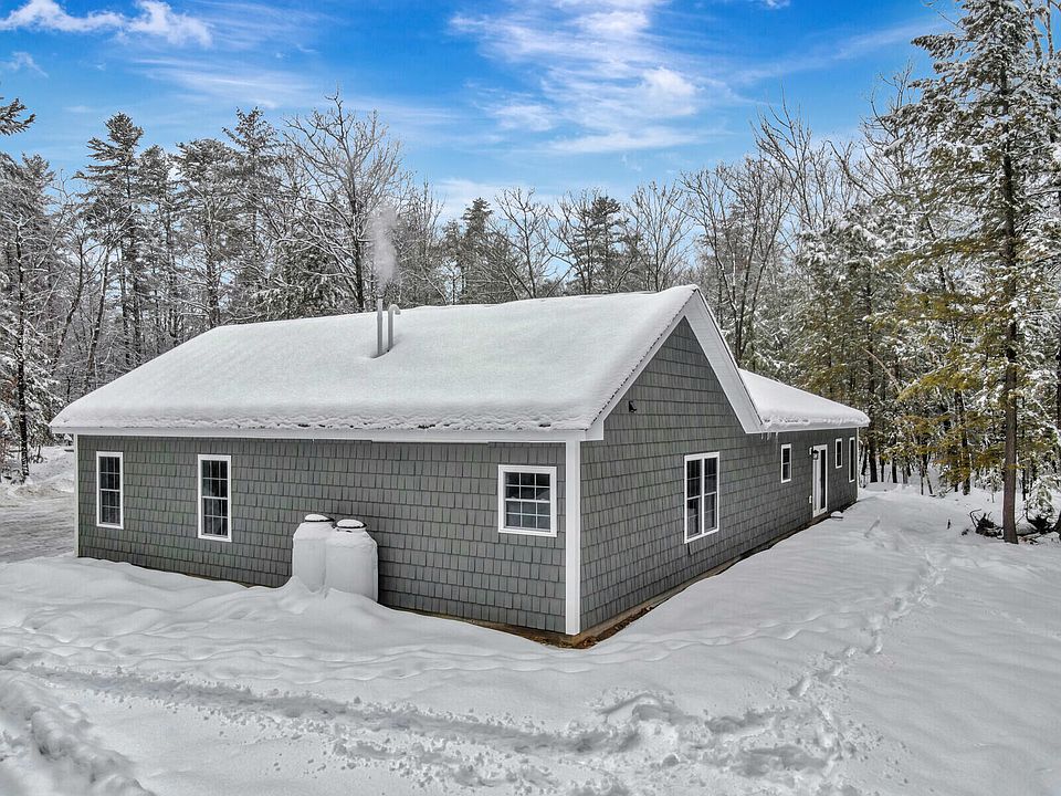 1318 Pond Road, Mount Vernon, ME 04352 | Zillow