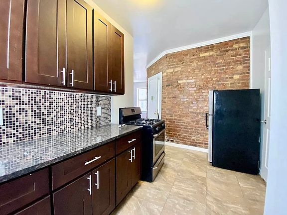 117 Post Ave APT 4E, New York, NY 10034 | Zillow