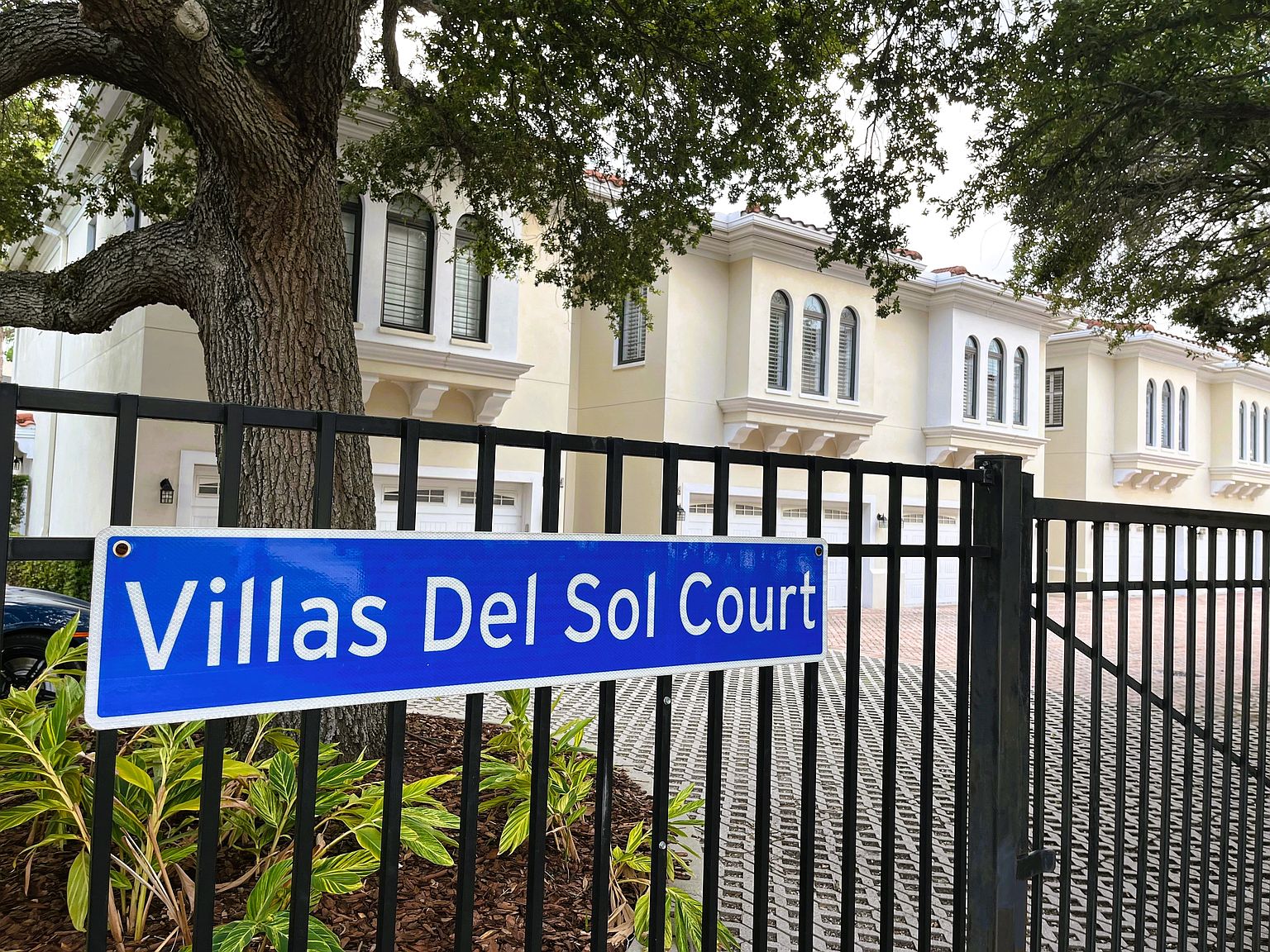 3808 Villas Del Sol Ct #3808, Tampa, FL 33609 | Zillow