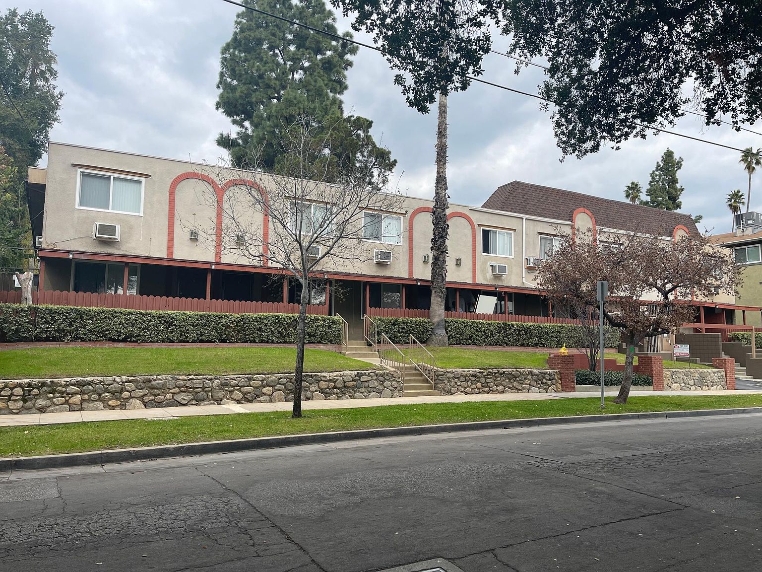 393 Adena St APT 8, Pasadena, CA 91104 | Zillow