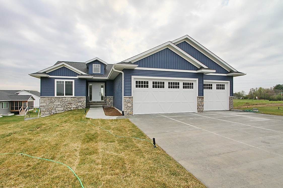 906 Beck Ct, Solon, IA 52333 | Zillow