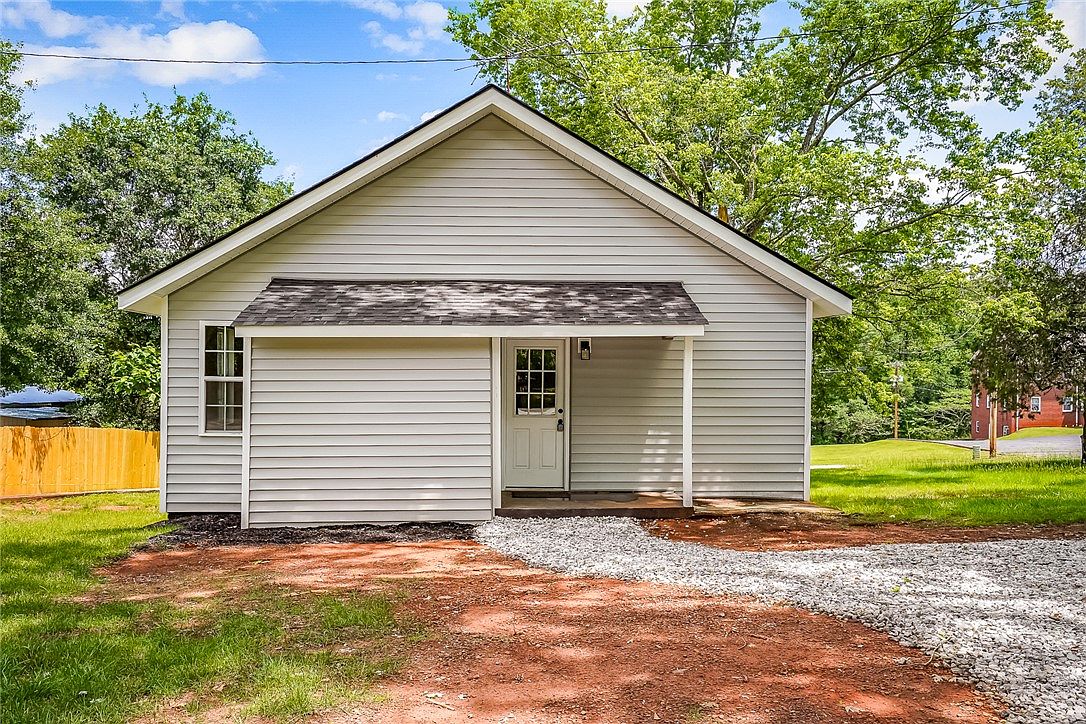 417 Cateechee Trl, Central, SC 29630 | Zillow