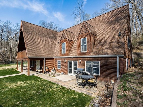 3098 Sandy Beach Rd NE, Solon, IA 52333 | MLS #2302367 | Zillow