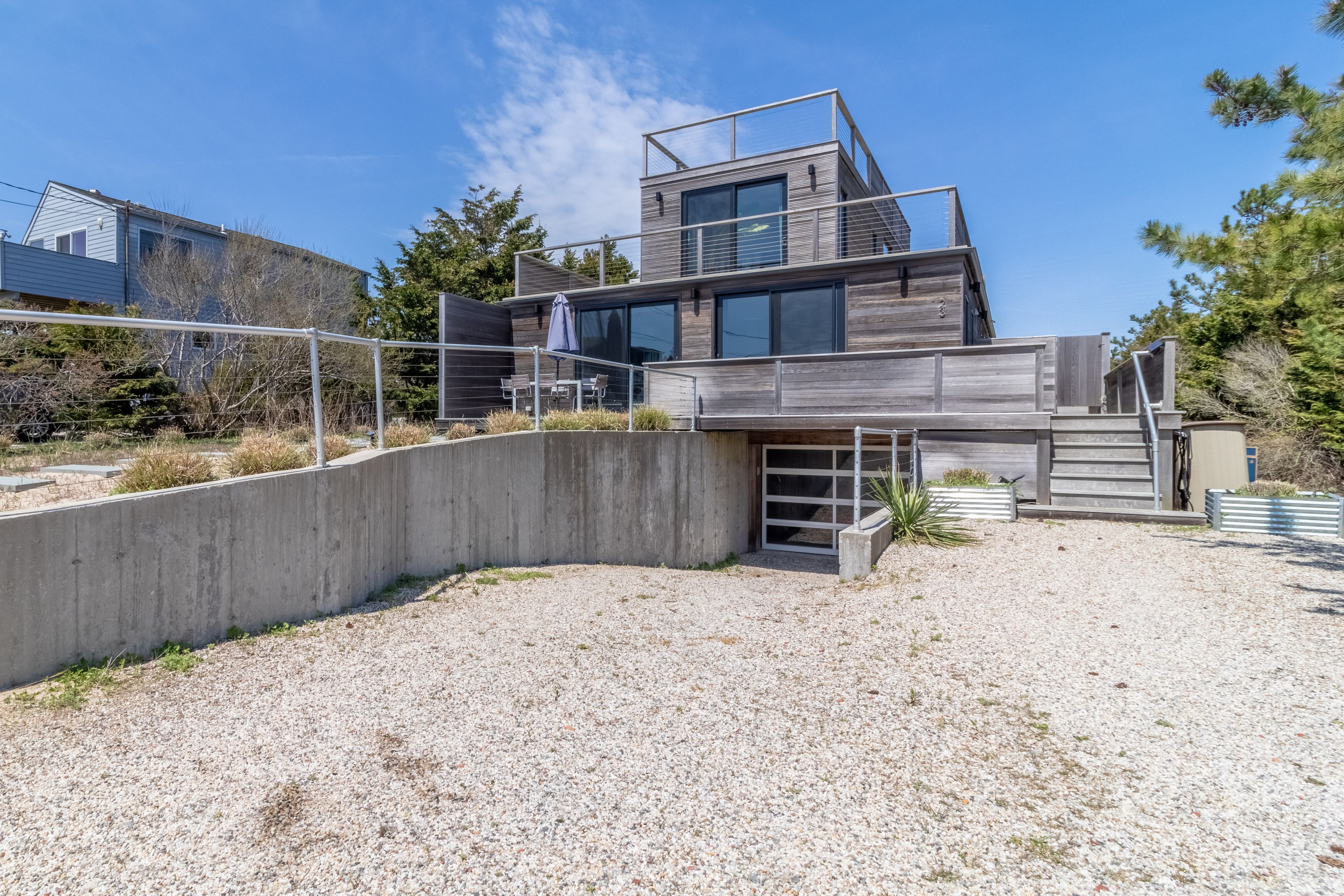 23 Shore Rd, Amagansett, NY 11930 | Out East