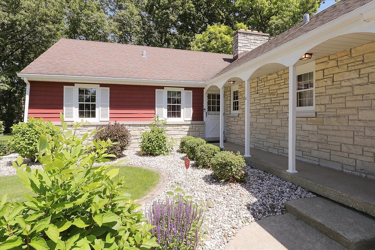 650 E Steger Rd, Crete, IL 60417 | MLS #12181823 | Zillow