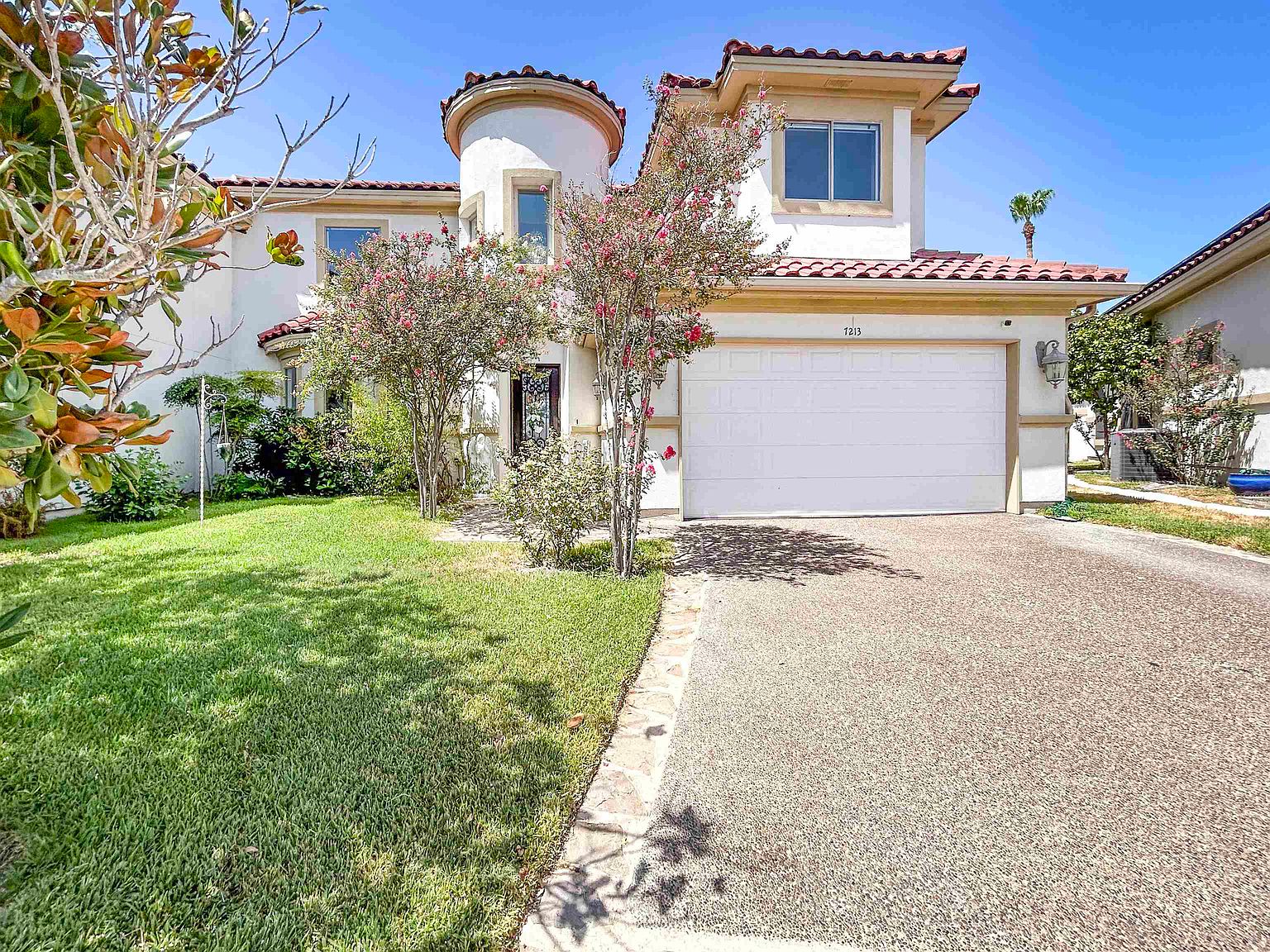 7213 Lake Victoria Rd #7213, Laredo, TX 78041 | MLS #20232796 | Zillow