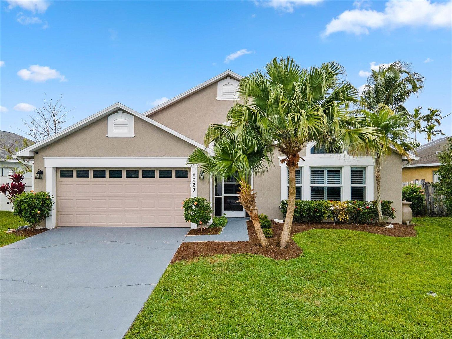 6069 Pompano Street, Jupiter, FL 33458 | Zillow
