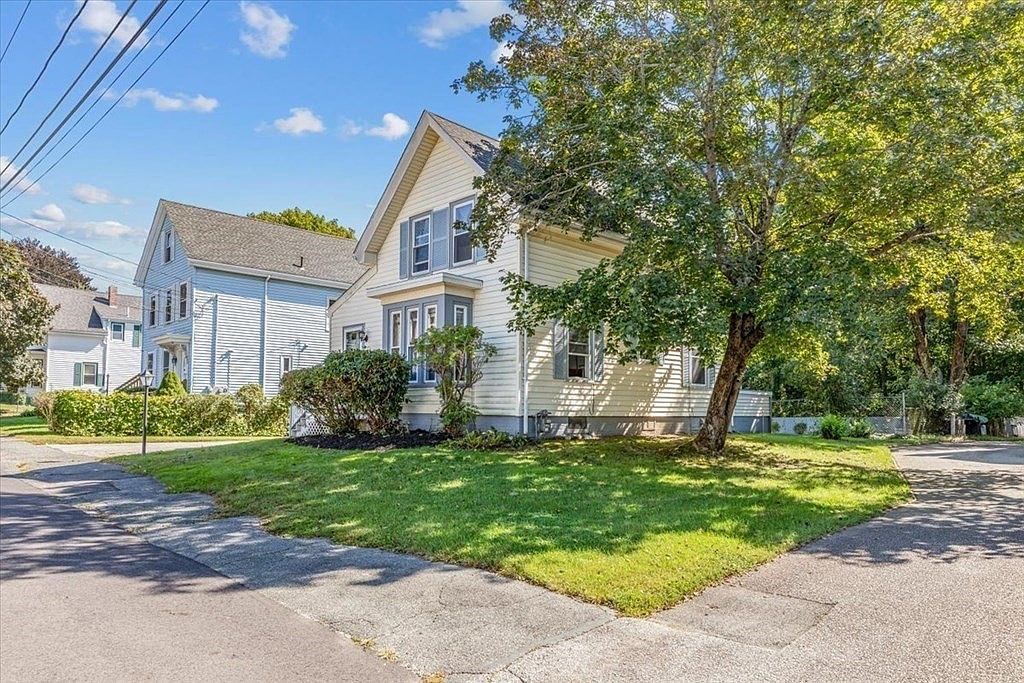 40 Adams St, Holbrook, MA 02343 | Zillow