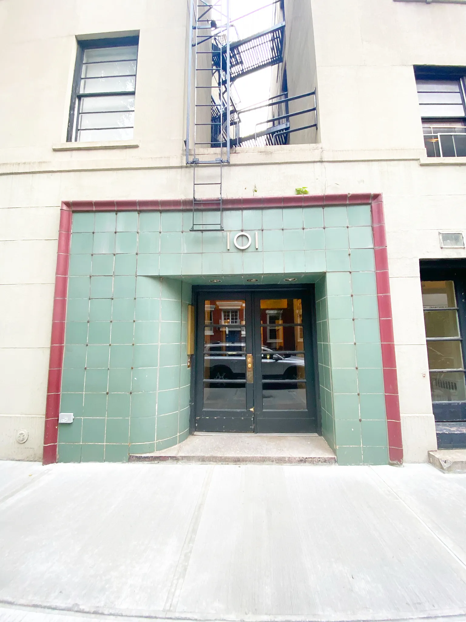 101 Perry Street #4C in West Village, Manhattan | StreetEasy