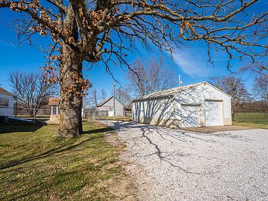 9477 W State Highway Ee, Bois D Arc, MO 65612 | Zillow