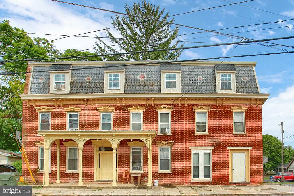 4 W Main St, Walnut Bottom, PA 17266 | Zillow