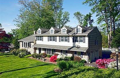 30 Blue Star Dr, Gillette, NJ 07933 | Zillow