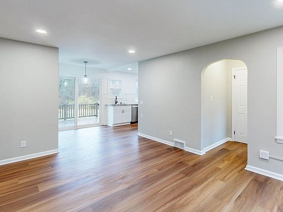 4871 W Bath Rd, Akron, OH 44333 | Zillow