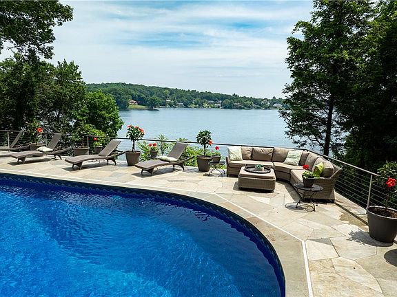 300 West Lake Boulevard, Mahopac, NY 10541 | MLS #813525 | Zillow