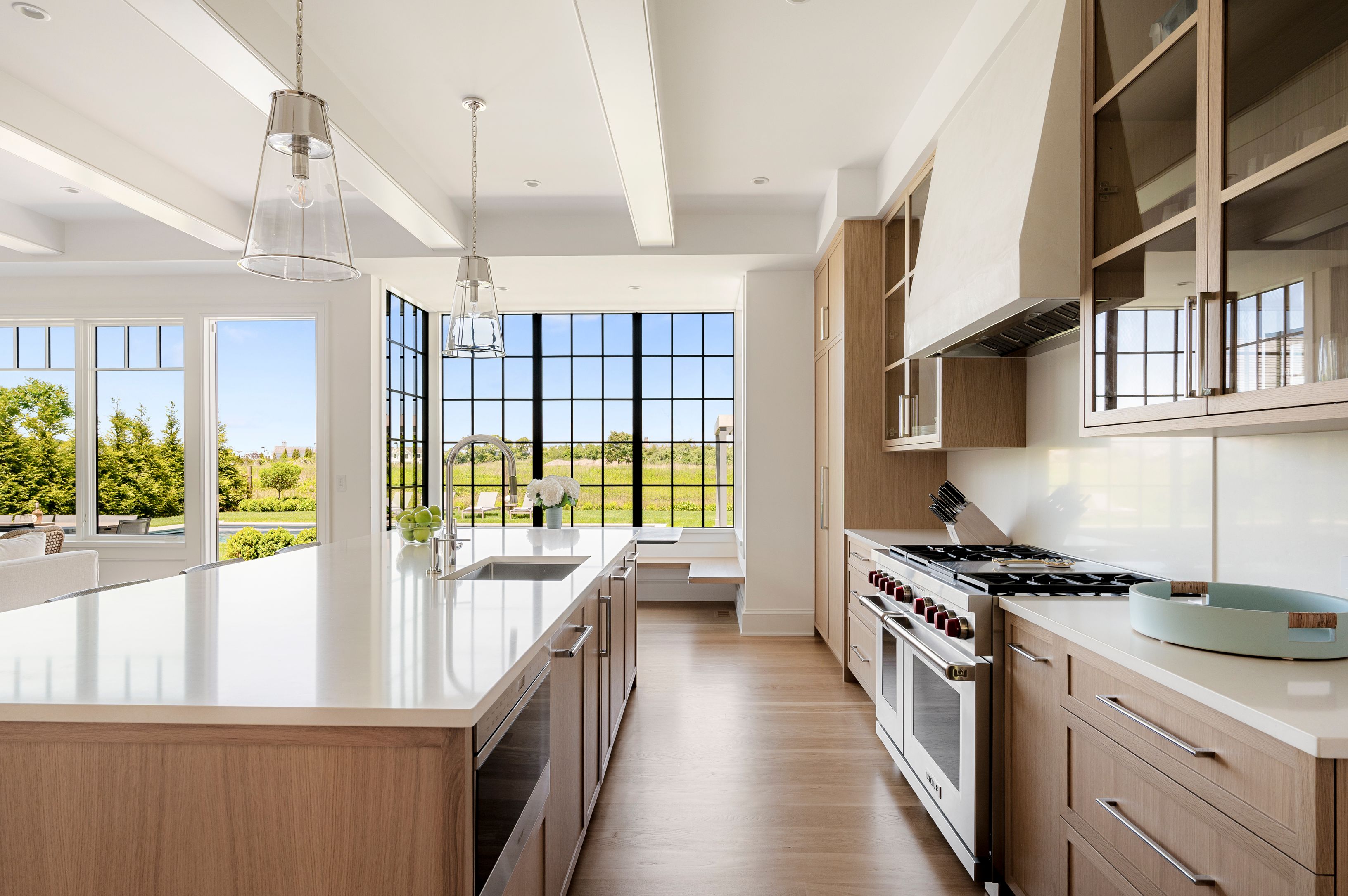 73 Pleasant Ln, Southampton, NY 11968 | Out East